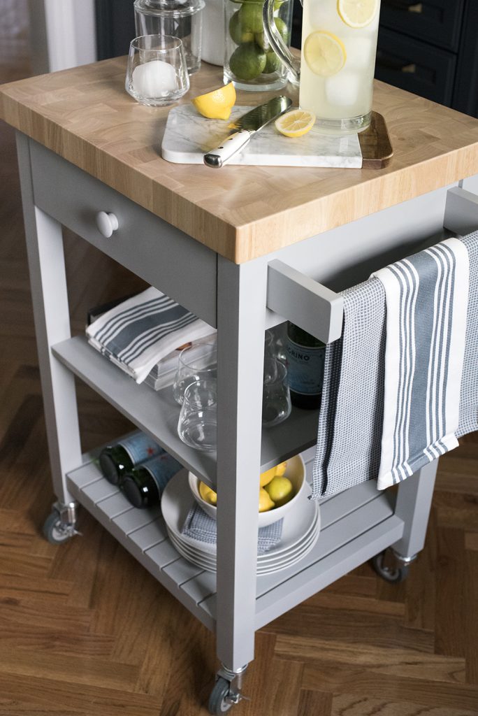 My Kitchen Cart & Weekend Entertaining Essentials - Room for Tuesday