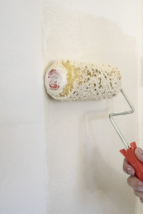 Perfectly Smooth Walls: A Skim Coating Tutorial - Room for Tuesday