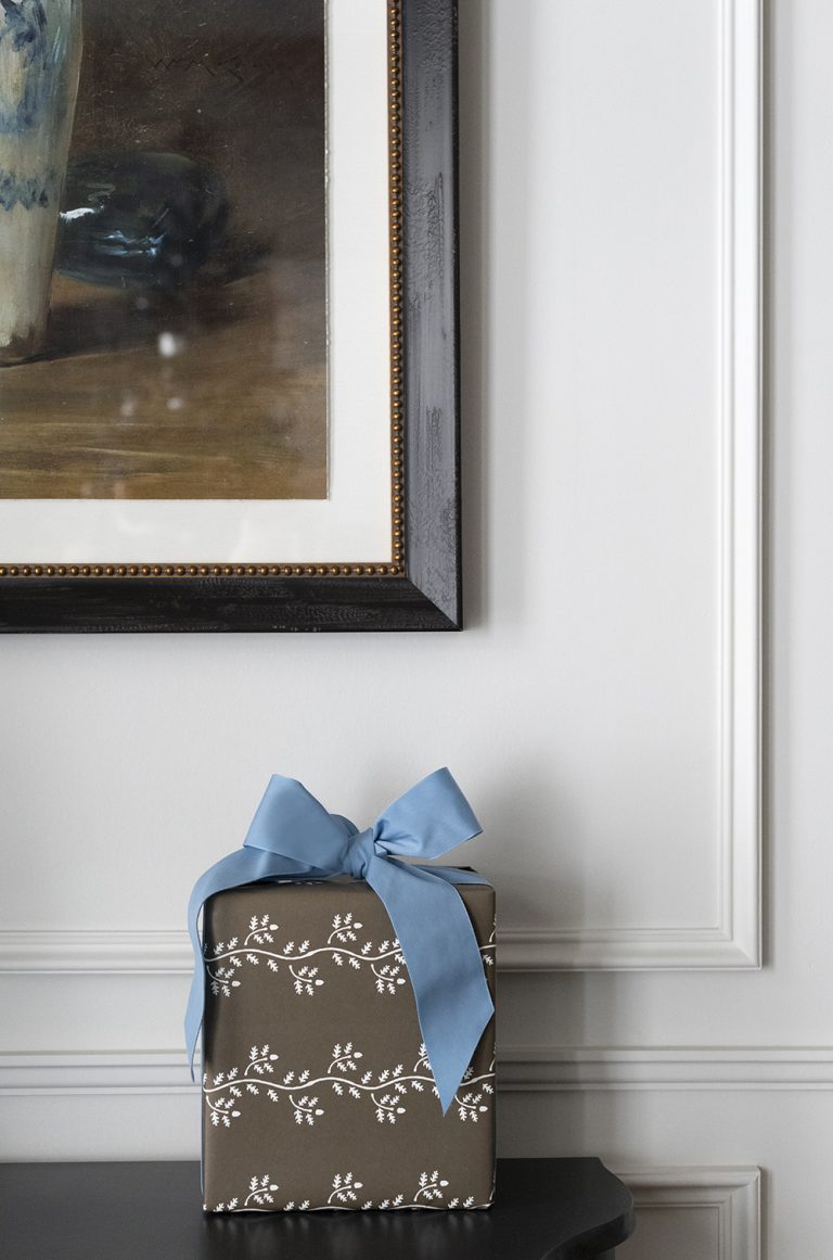 Holiday Gift Wrap Ideas - Room for Tuesday