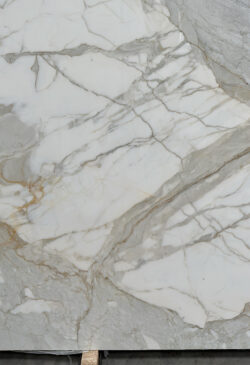How to Choose a Marble Slab for Your Renovation