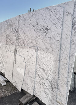 How to Choose a Marble Slab for Your Renovation