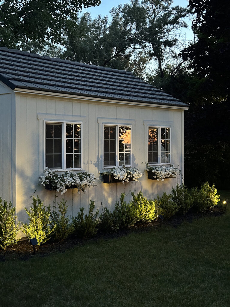 Where to Install Outdoor DIY Solar Landscape Lighting