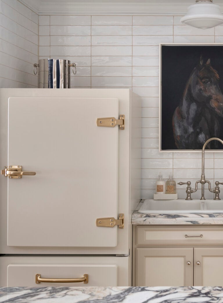 The Best Apartment Size Refrigerators and Organization Tips