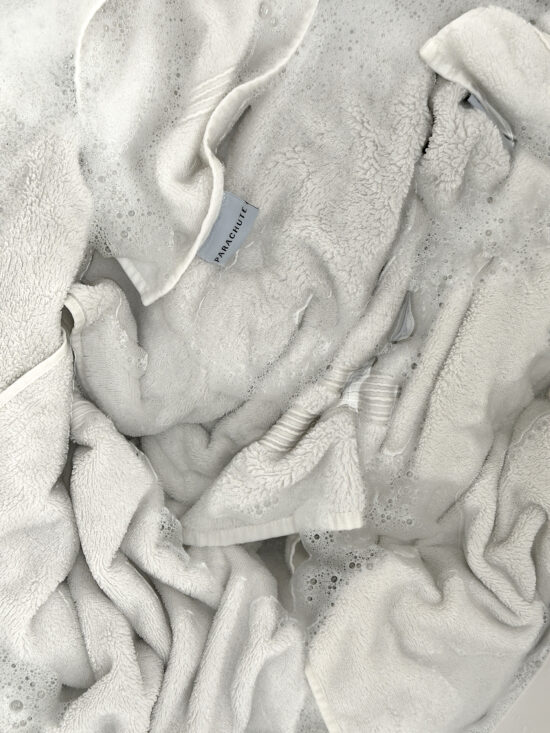 How to Wash Towels Back to White with Laundry Stripping