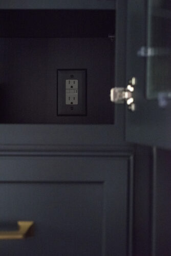 Designer Tips for Making Outlets & Light Switch Plates Look Better