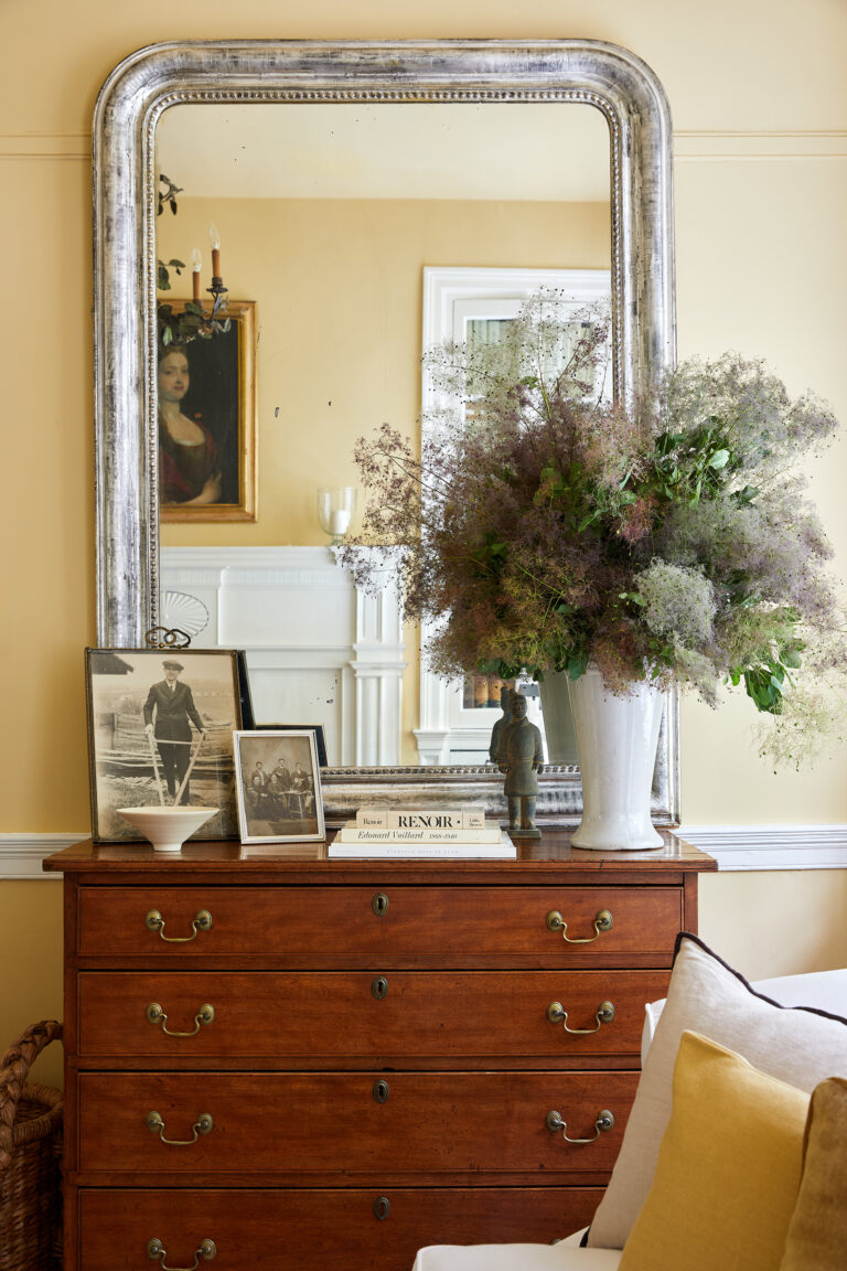 Home Tour : Sycamore House by Josh Young