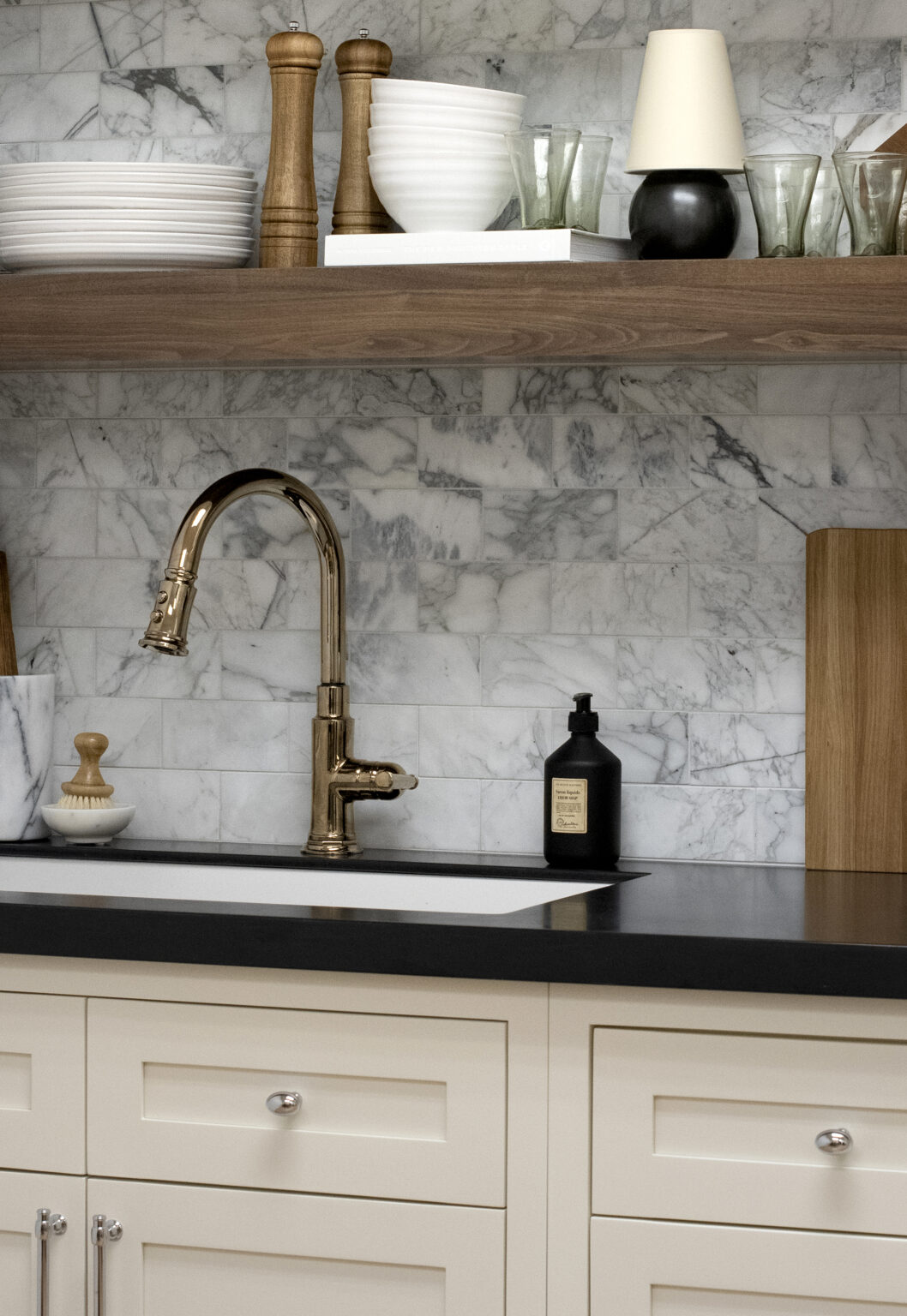 What to Know About Solid Surface Countertops (Pros & Cons)