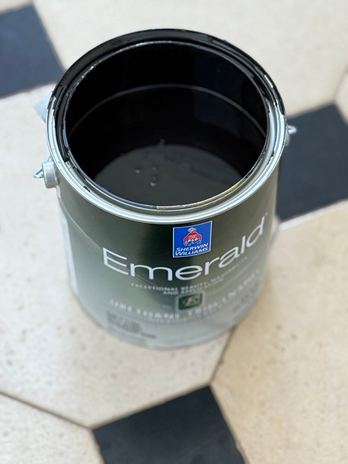 The Top Black Paint Colors Designers Always Use