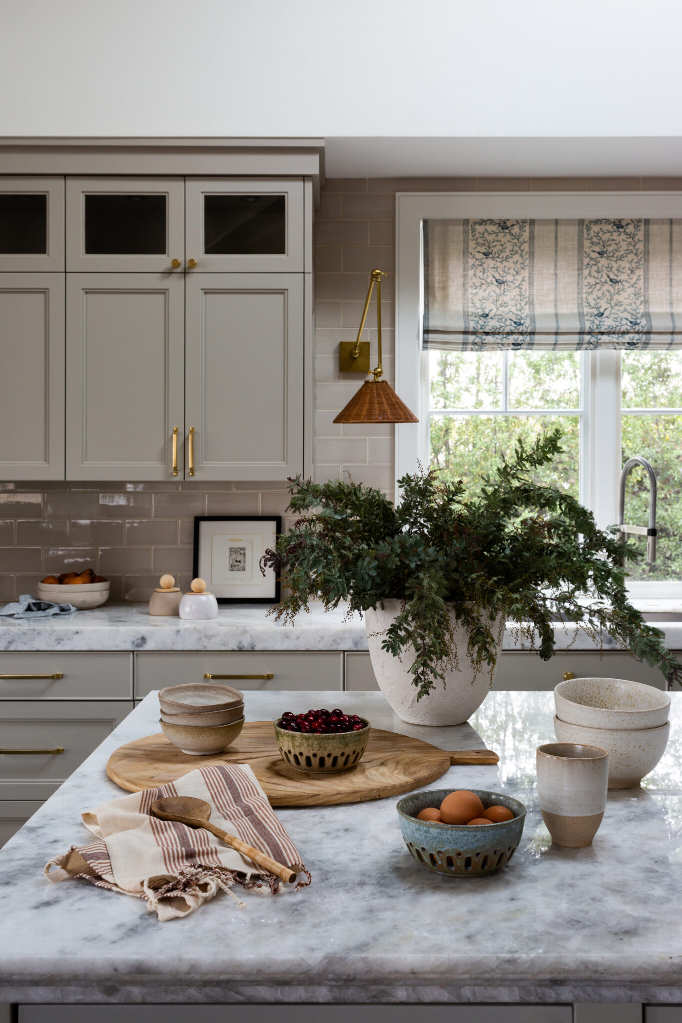 Home Tour: Mirada House by Kate Lester - Room for Tuesday