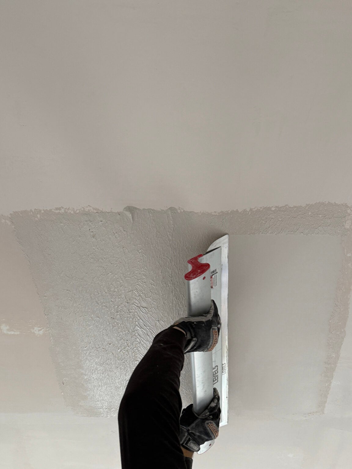 How to Smooth a Textured Ceiling (Skim Coat Tutorial)